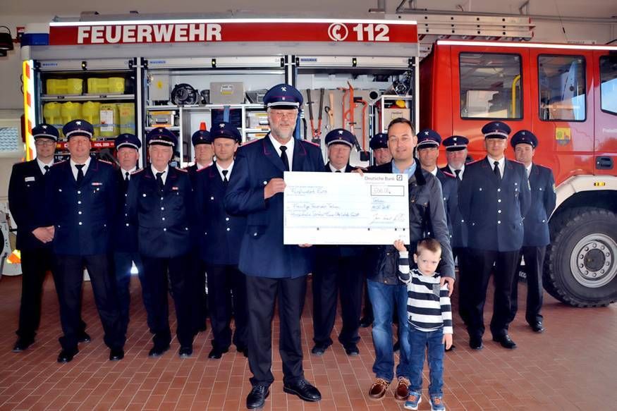 Freiwillige Feuerwehr Techau freut sich über Geld- und Sachspenden ...