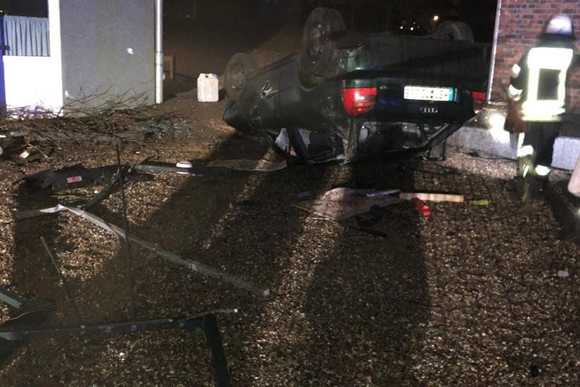 Auto auf Dach gelandet- Fahrer war betrunken - Neustadt - der reporter