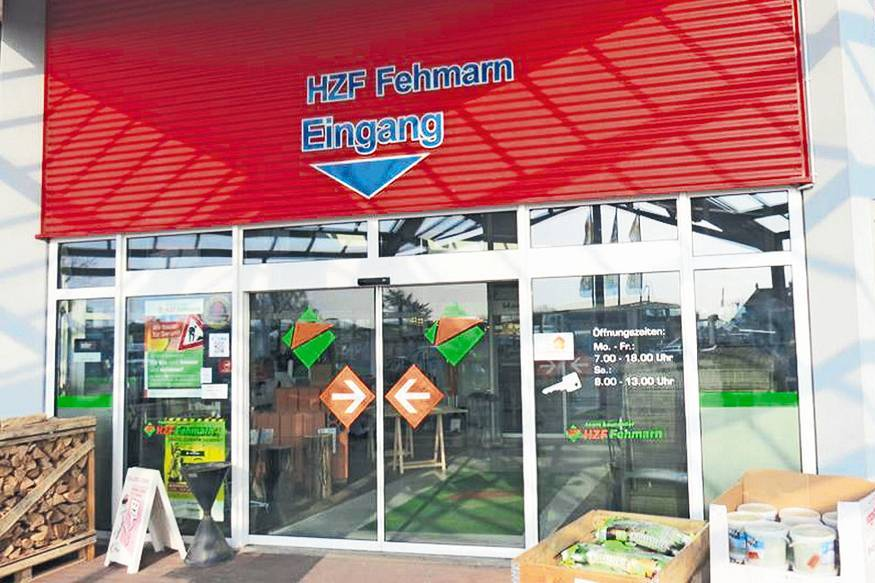 team Baucenter HZF Fehmarn feiert Neueröffnung nach Umbau - Fehmarn ...